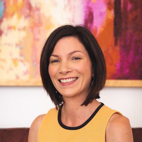 Help Your Client Pick the Right Headshot Photo for LinkedIn & Social ...